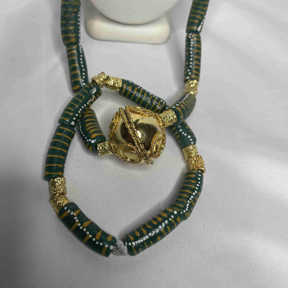 Eliz - Beads set (A2cfashion) – 138beautySupply & Custom Apparel